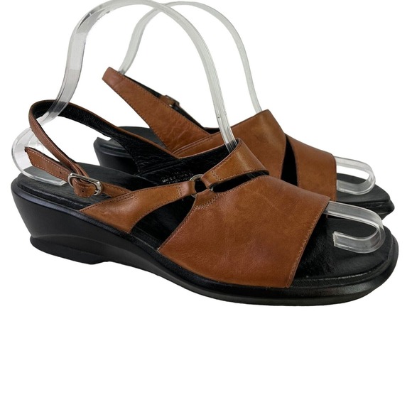 Clarks | Shoes | Clarks Womens Brown Leather Slingback Low Wedge ...